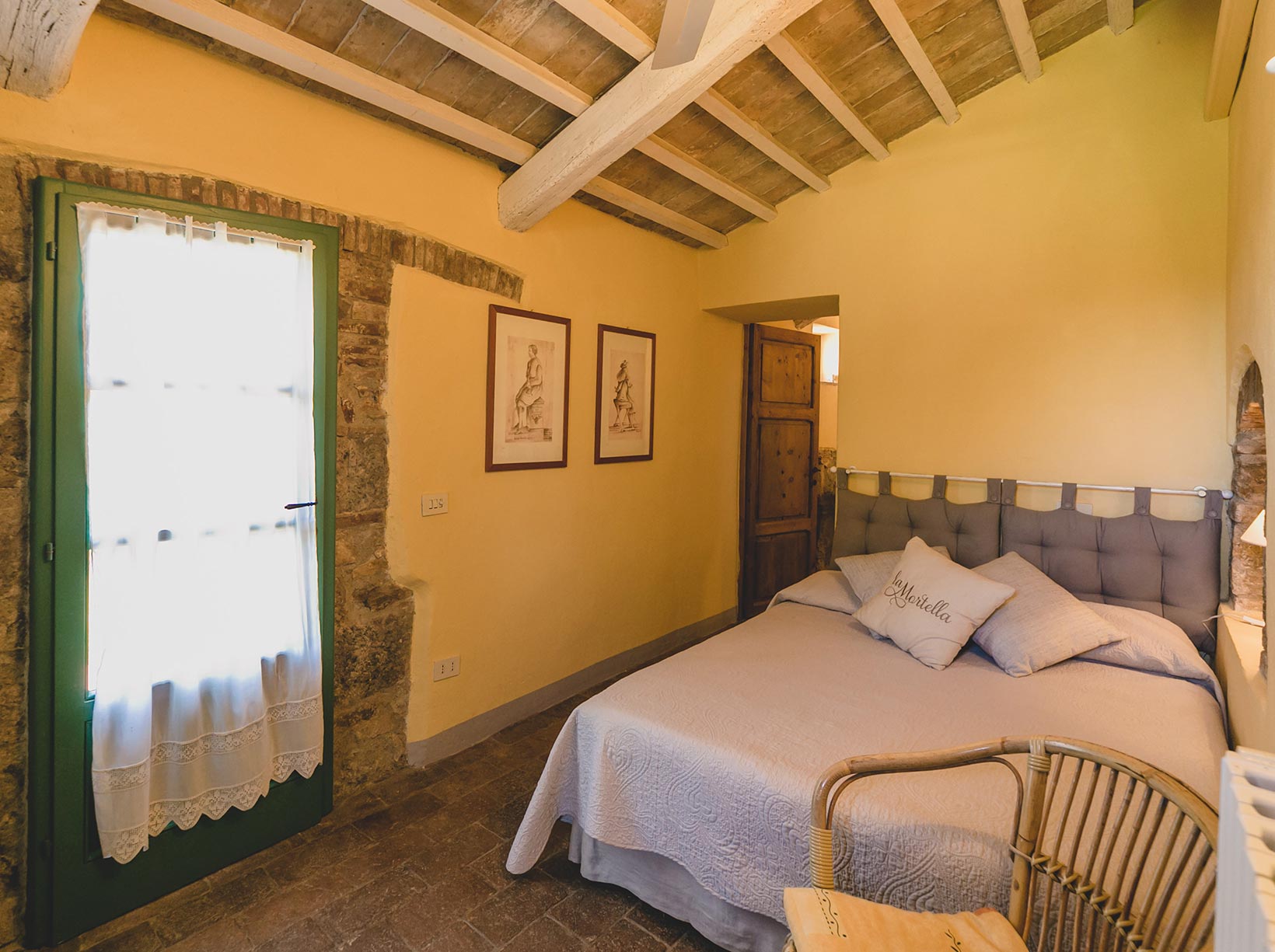 Camera matrimoniale piccola con letto alla francese - Relais La Mortella